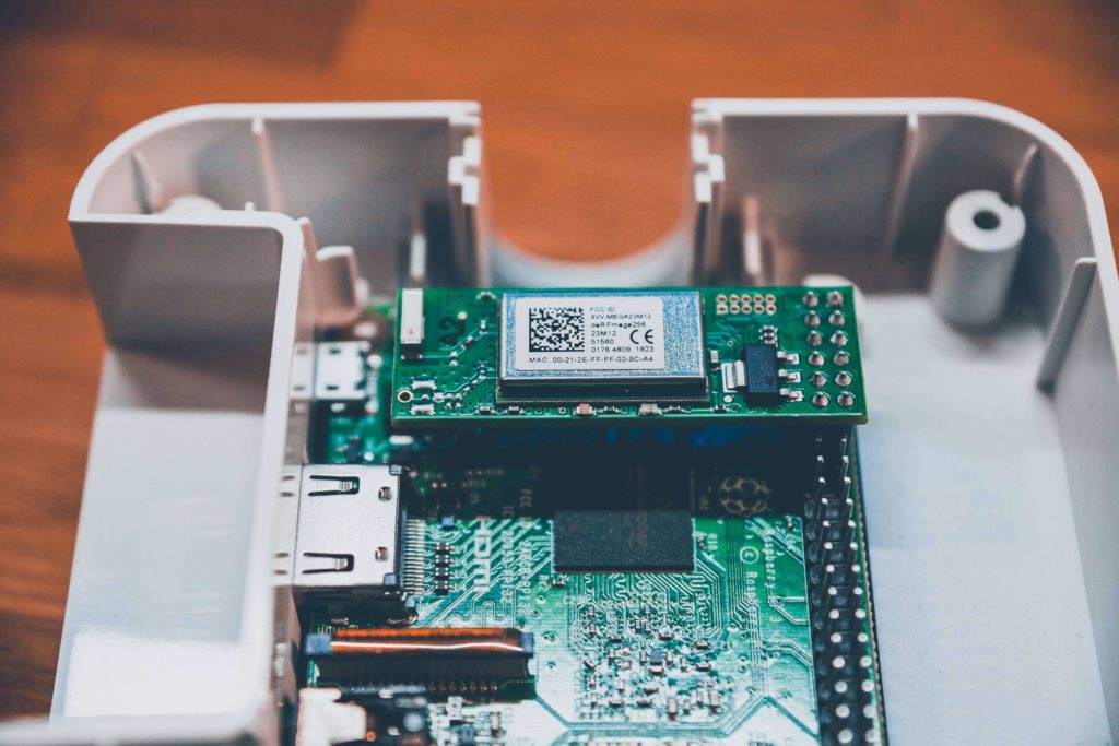 Raspberry Pi ZigBee Gateway: RaspBee Aufsteckmodul - Technik Brennpunkt